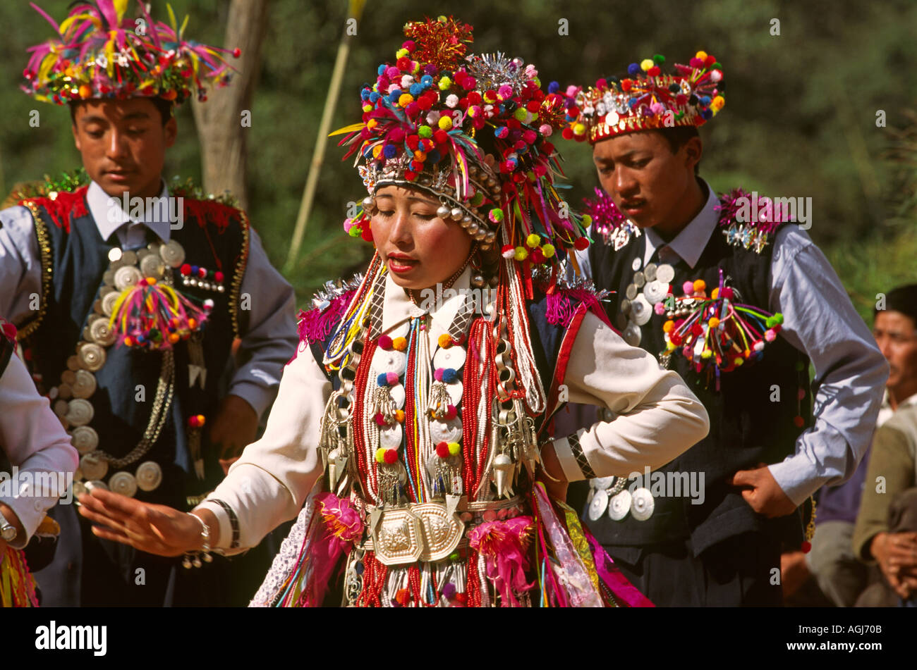 Hani tribe hi-res stock photography and images - Alamy