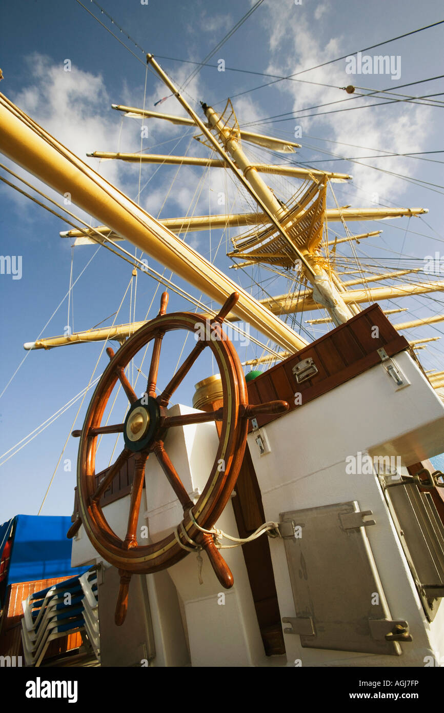 Sailing ship helm hi-res stock photography and images - Alamy
