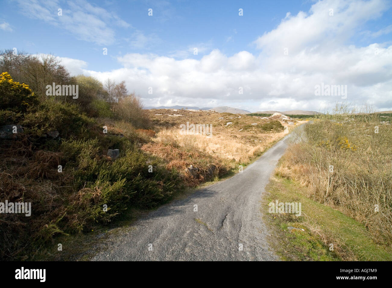 Bog road connemara hi-res stock photography and images - Alamy