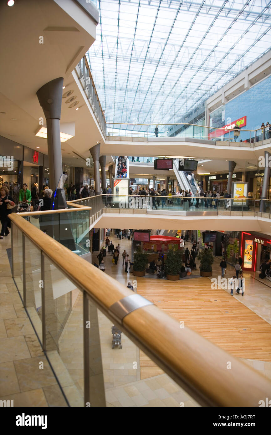 Birmingham Bullring Shopping Centre Stock Photo - Alamy