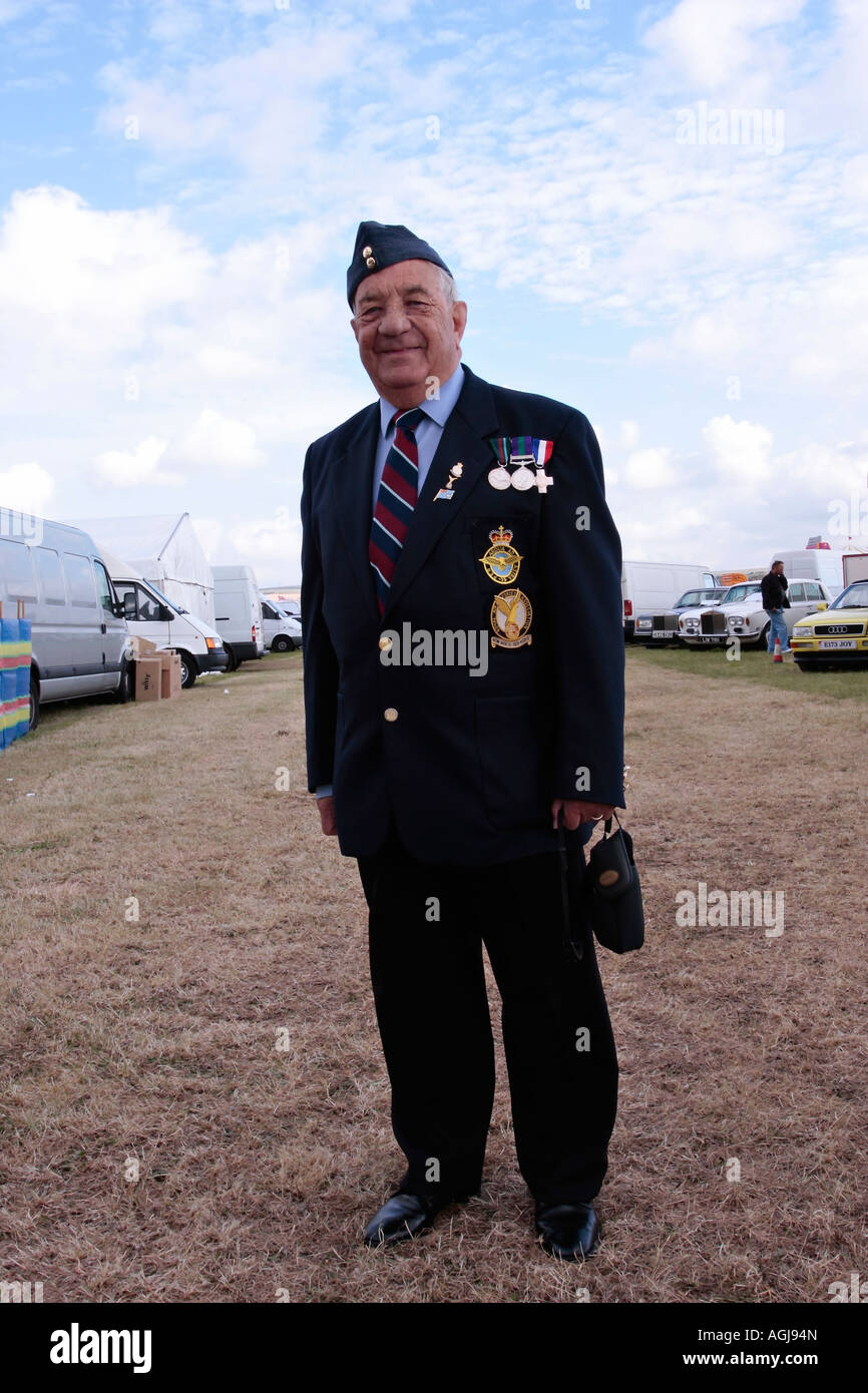British soldier wearing medals hi-res stock photography and images - Alamy