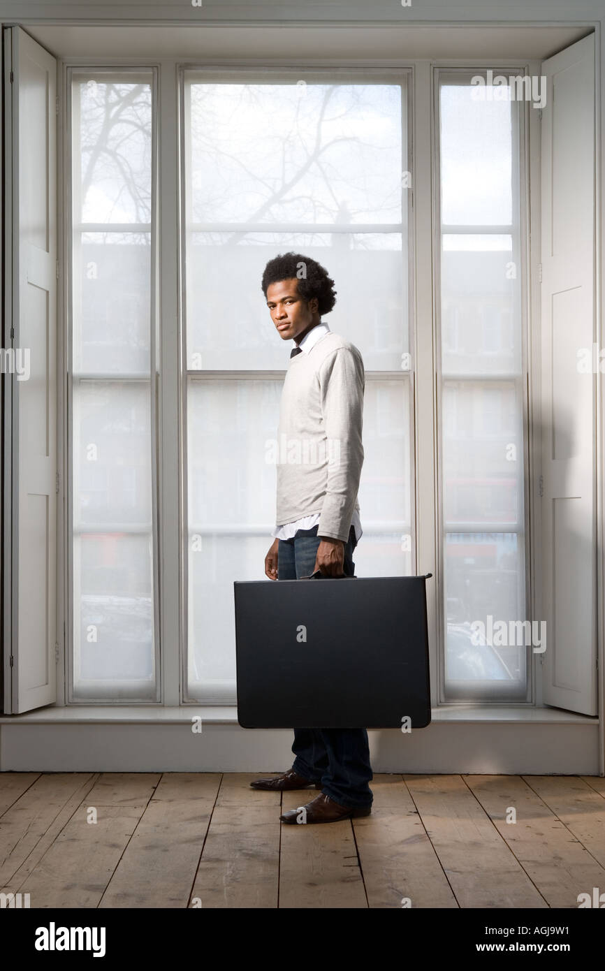 Full black man hi-res stock photography and images - Alamy