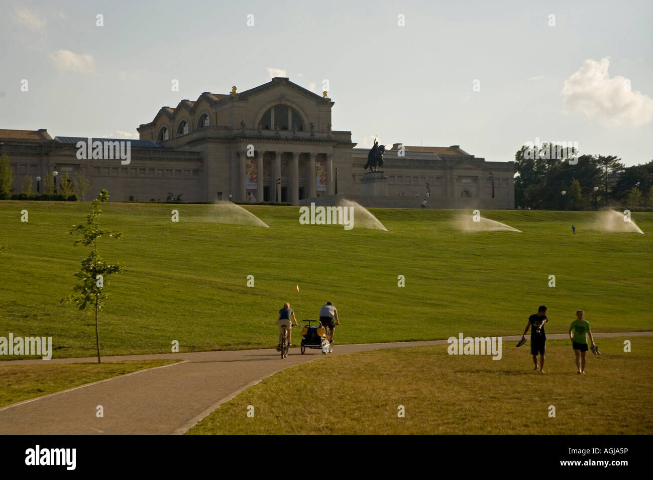 Forest Park and St Louis Art Museum in St Louis, Missouri Stock Photo ...