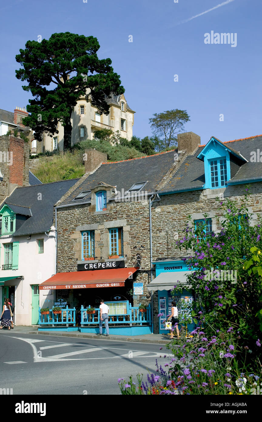 PANCAKE RESTAURANT AND HOUSE CANCALE BRITTANY FRANCE EUROPE Stock Photo ...