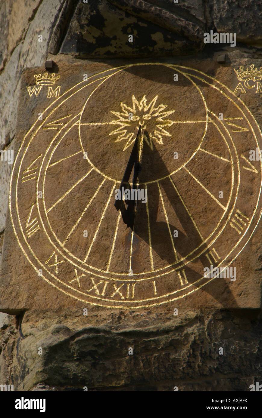 Aberdour castle sundial hi-res stock photography and images - Alamy