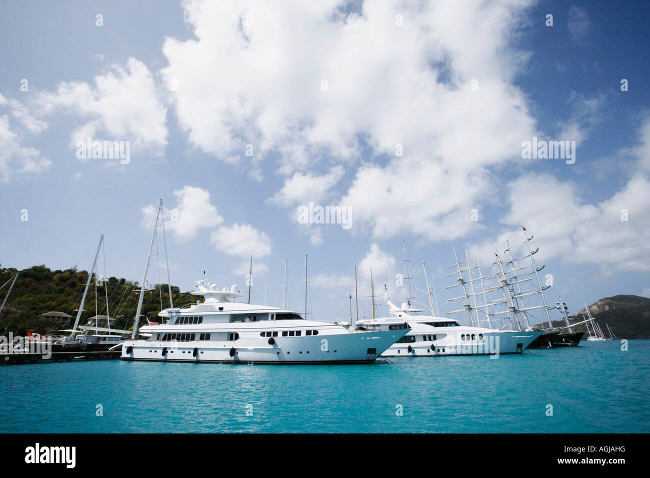 Cruise ship at a harbor Stock Photo - Alamy
