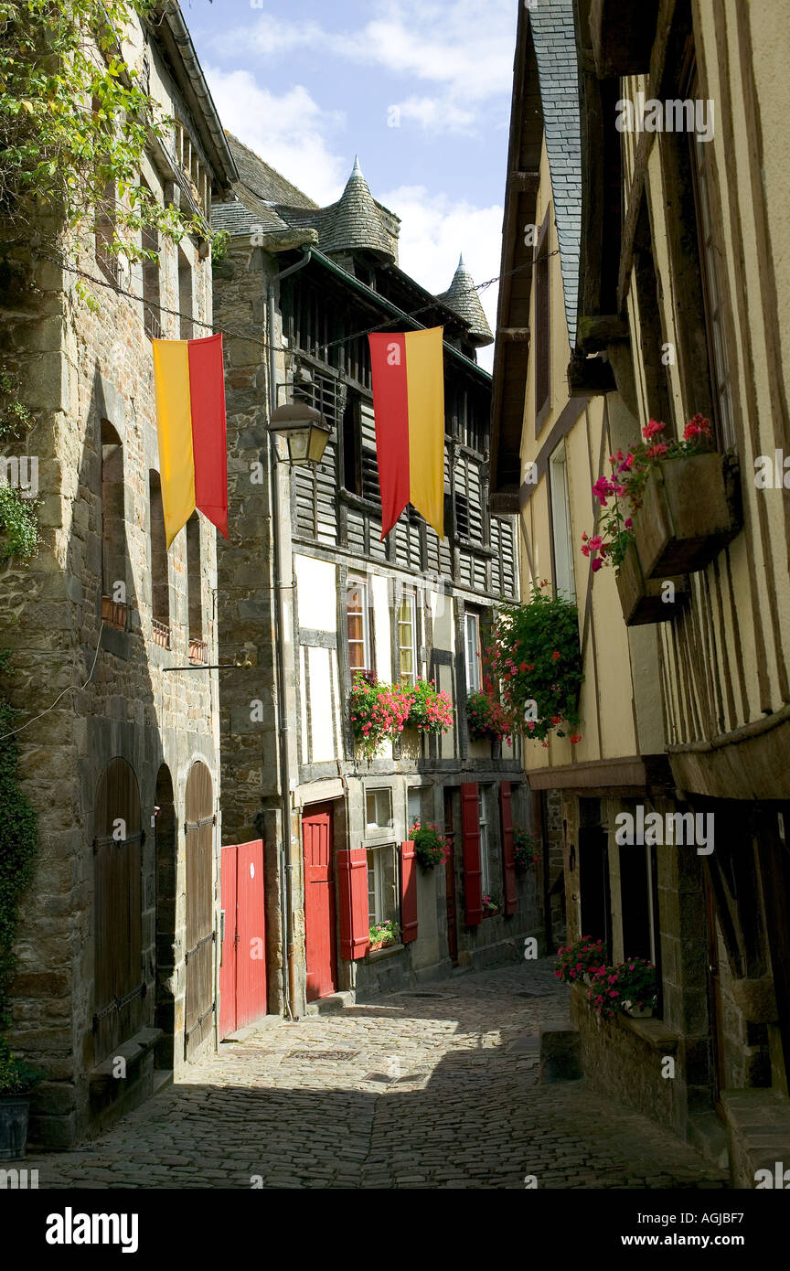 Medieval charm hi-res stock photography and images - Alamy