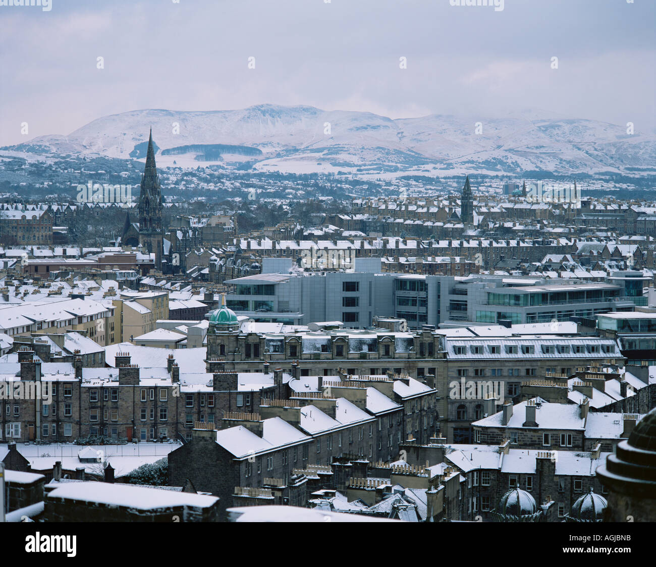 Edinburgh structures hi-res stock photography and images - Alamy