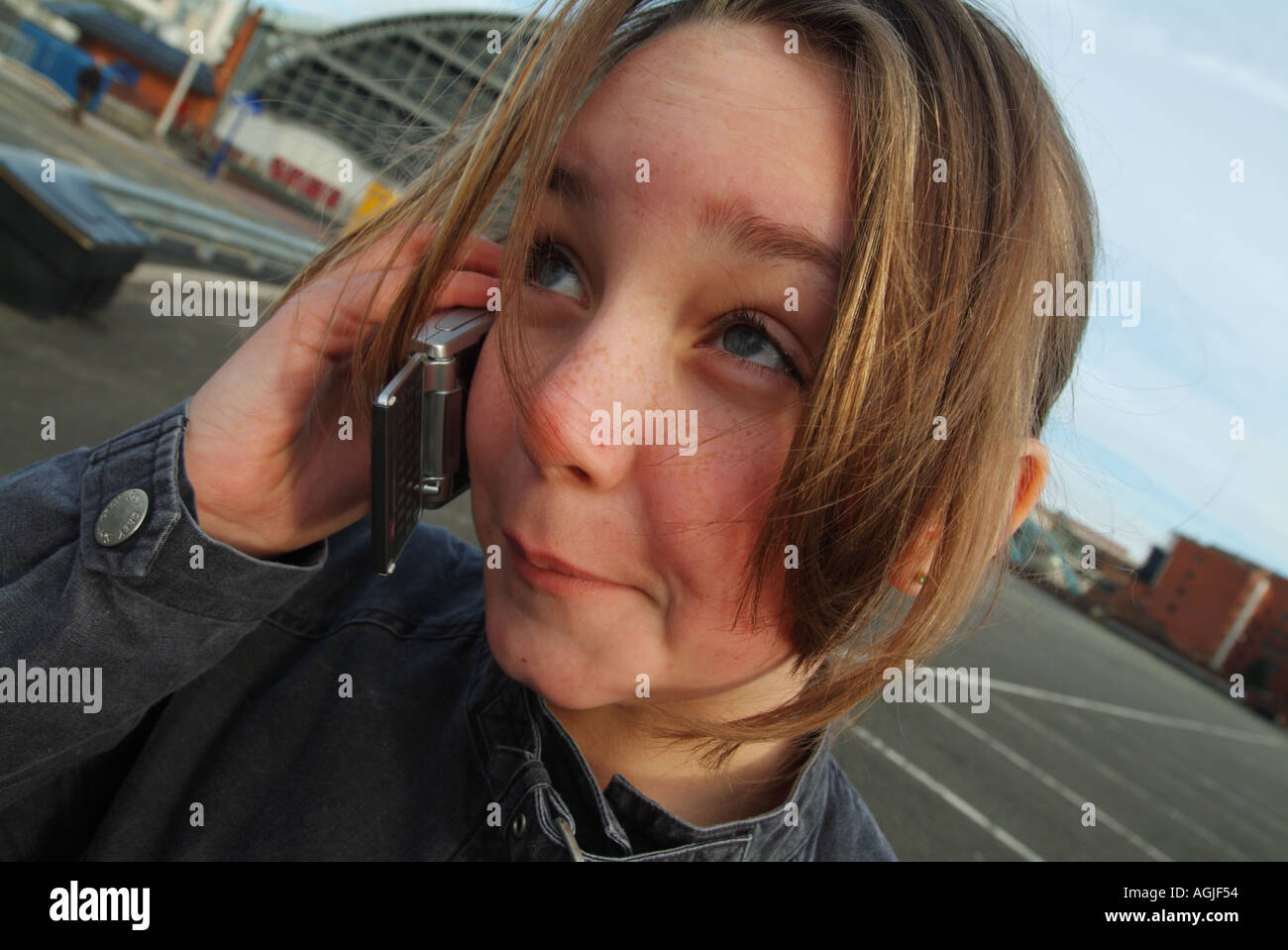 mobile phone conversation Stock Photo - Alamy