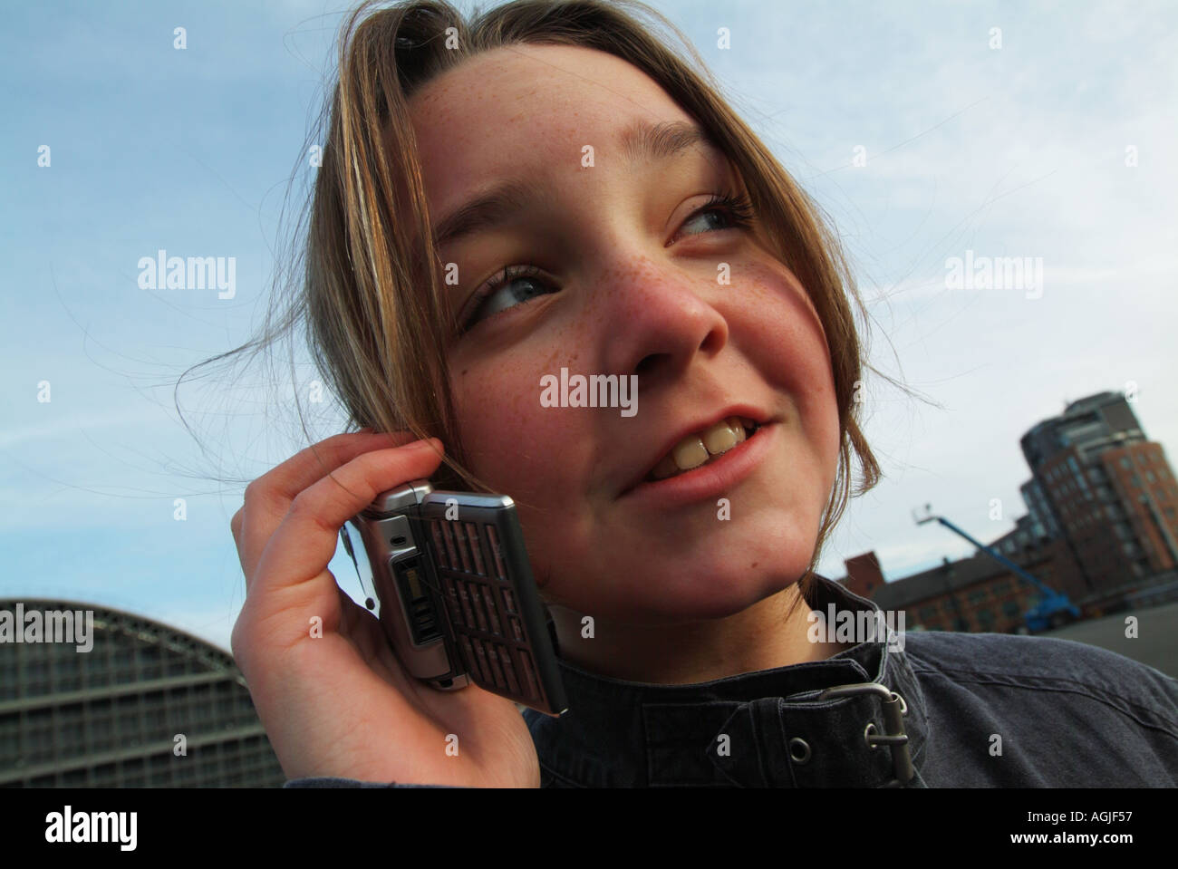 mobile phone conversation Stock Photo - Alamy