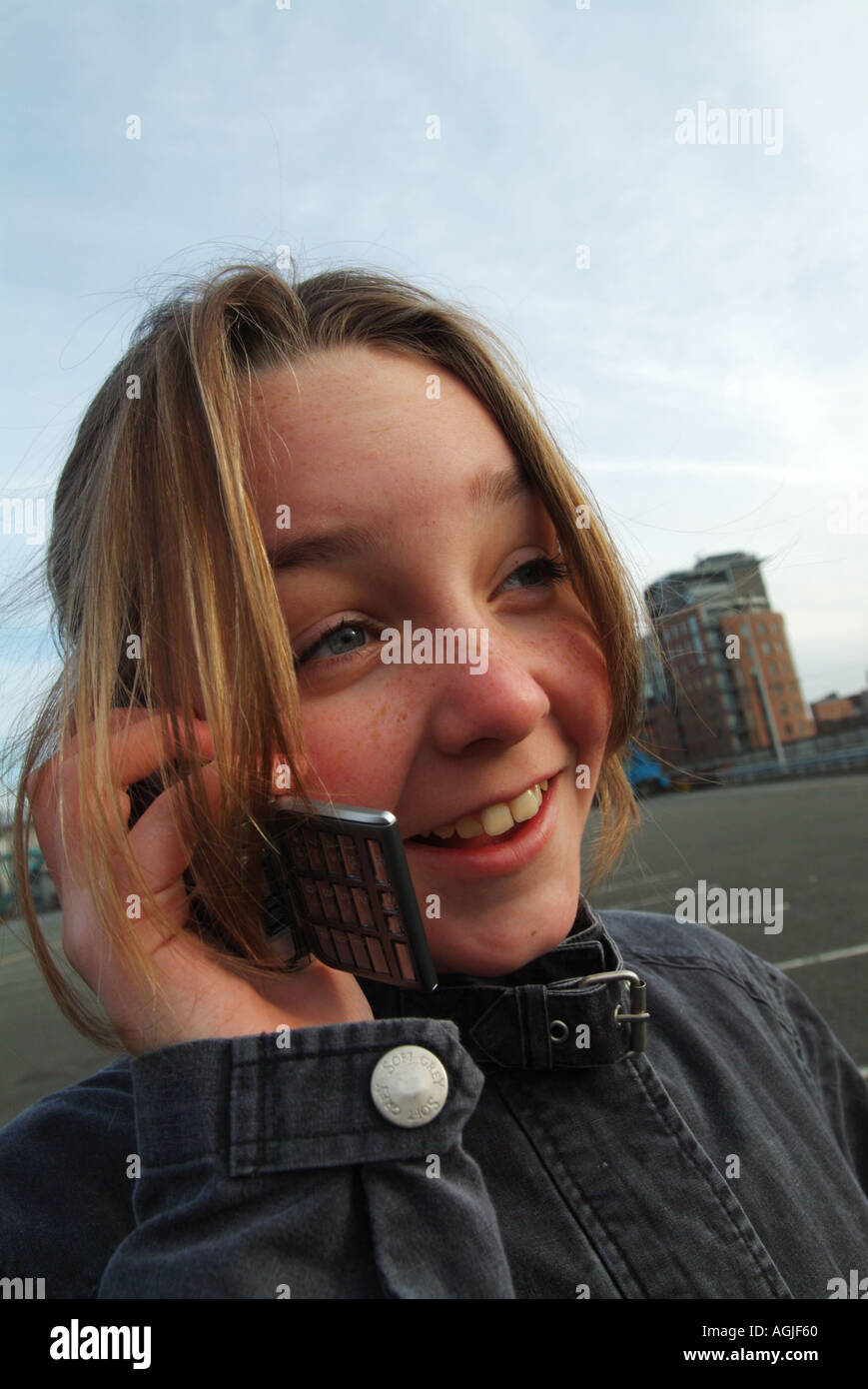 mobile phone conversation Stock Photo - Alamy