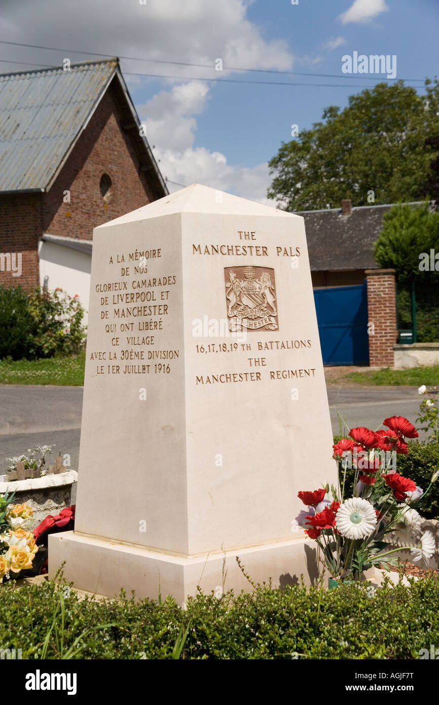 Memorial to the Liverpool and Manchester Pals in Montauban remembering ...