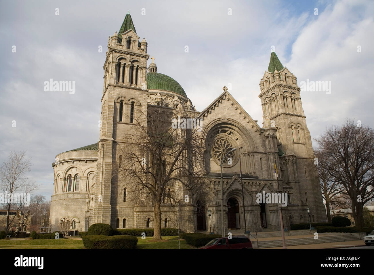 St louis cathedral missouri hi-res stock photography and images - Alamy