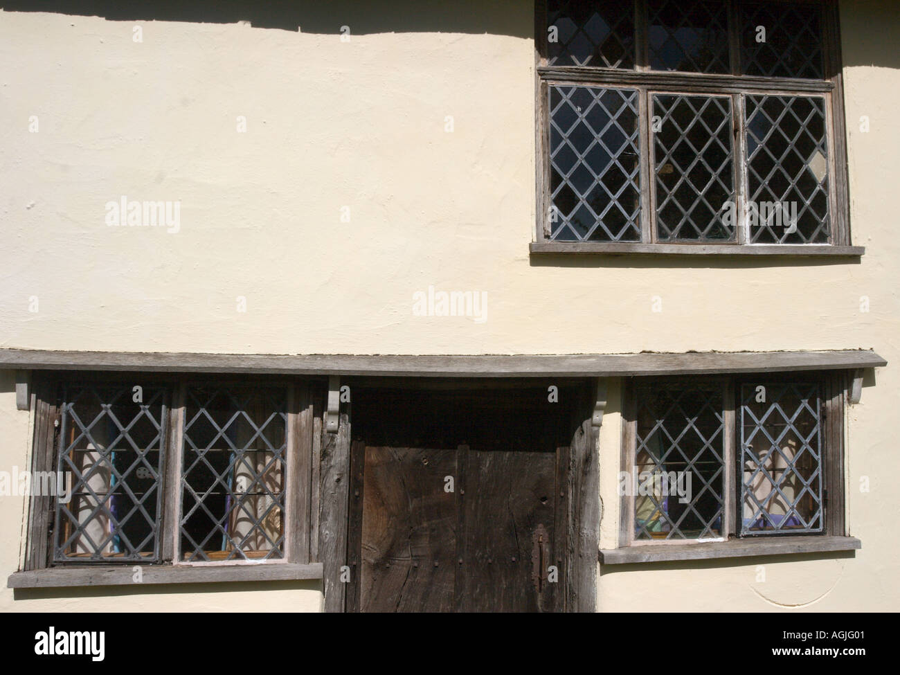 Willy Lott cottage lotts house Hay wain scene painted by constable ...