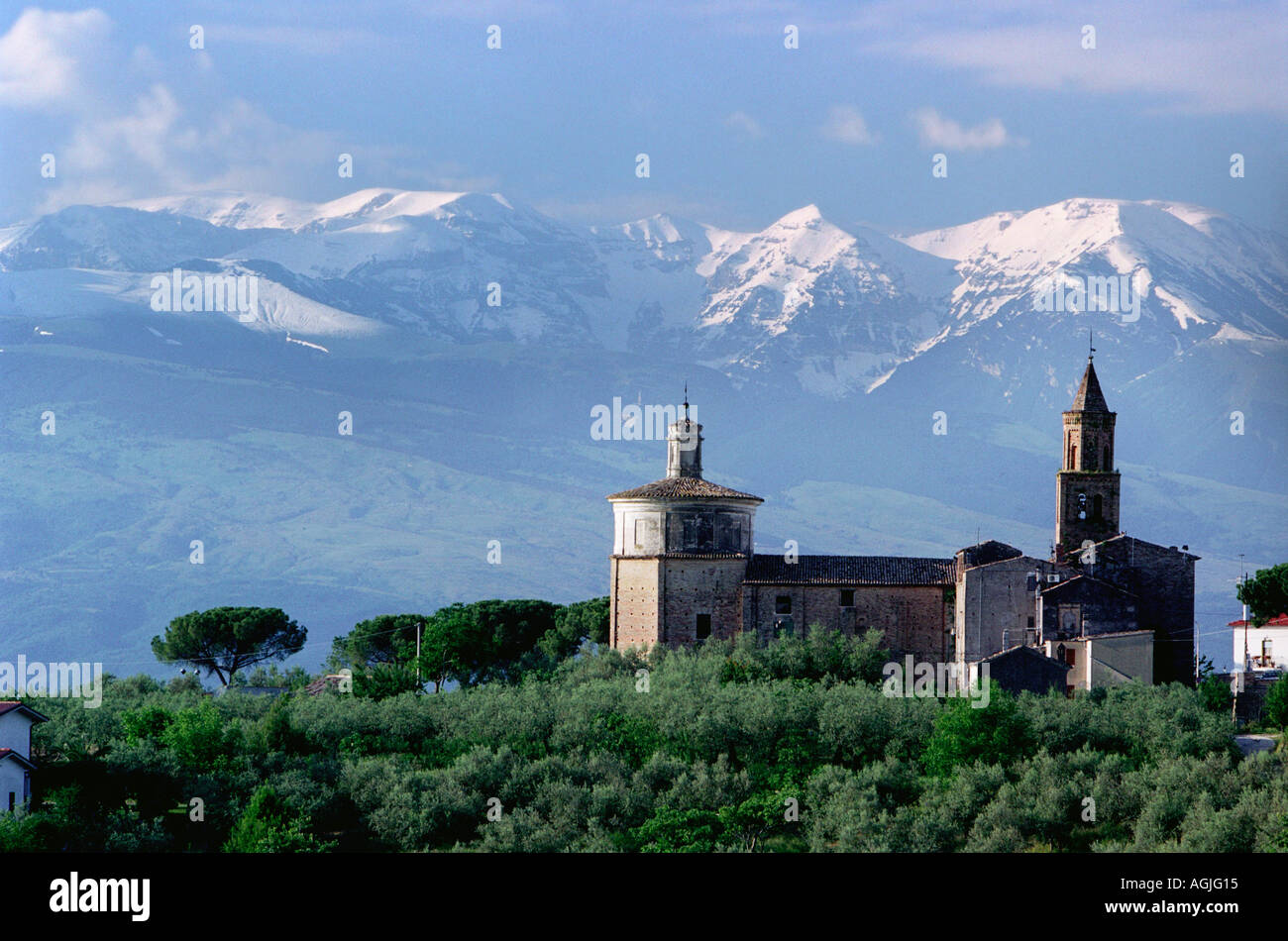Appenine mountains hi-res stock photography and images - Alamy