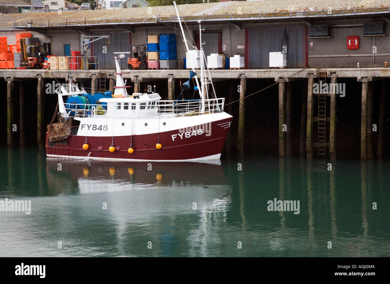 Fishing boat moored at the wharfe in Newlyn Harbour Cornwall Stock ...