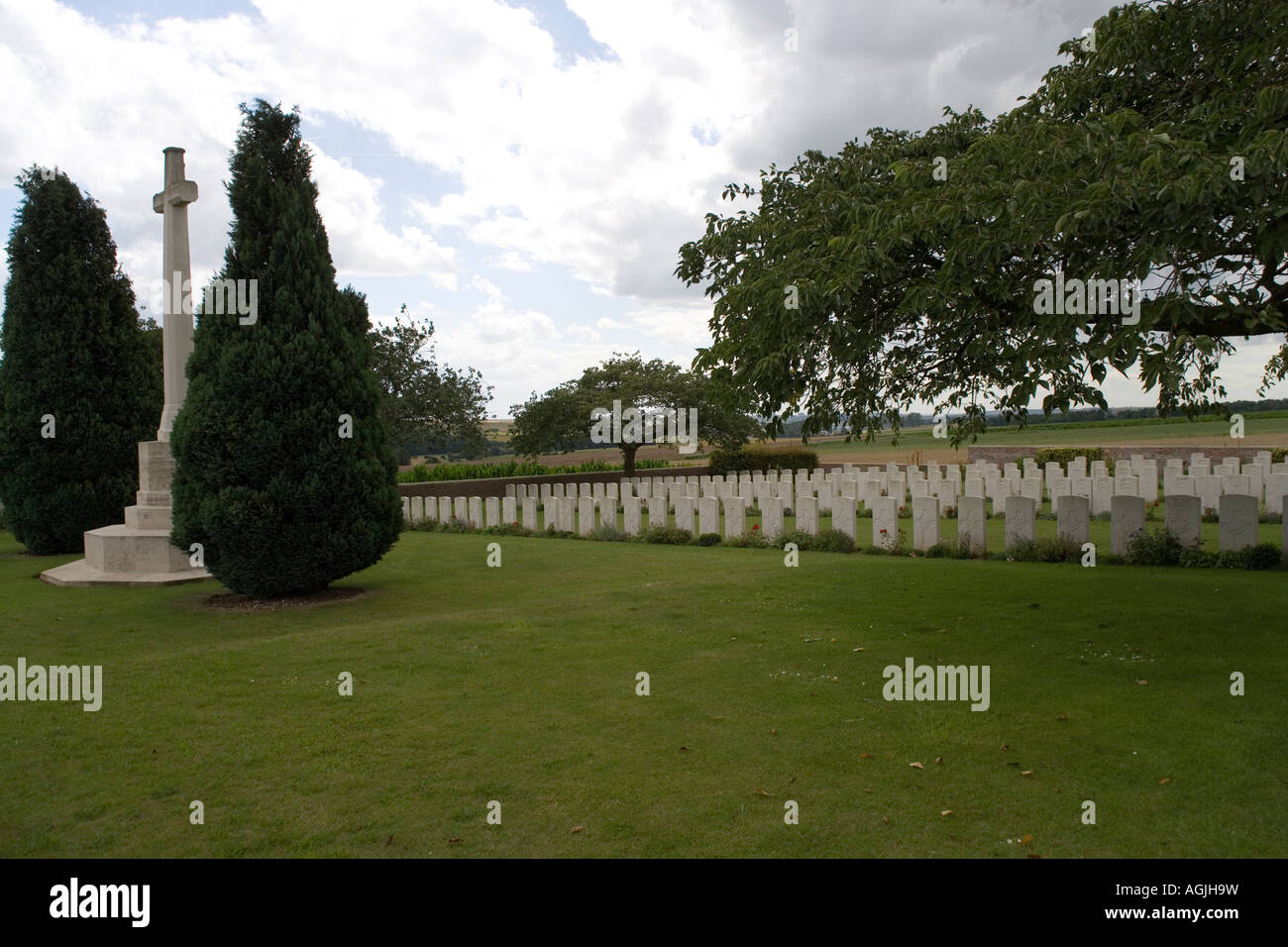 Fricourt Commonwealth War Graves Commission British Cemeteryof the ...
