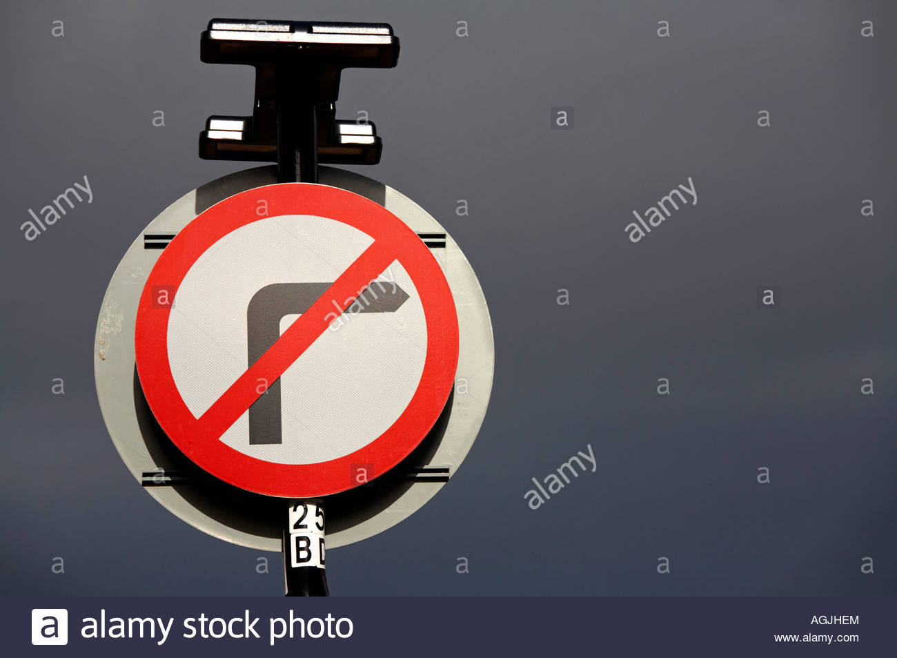 No right turn sign hi-res stock photography and images - Alamy