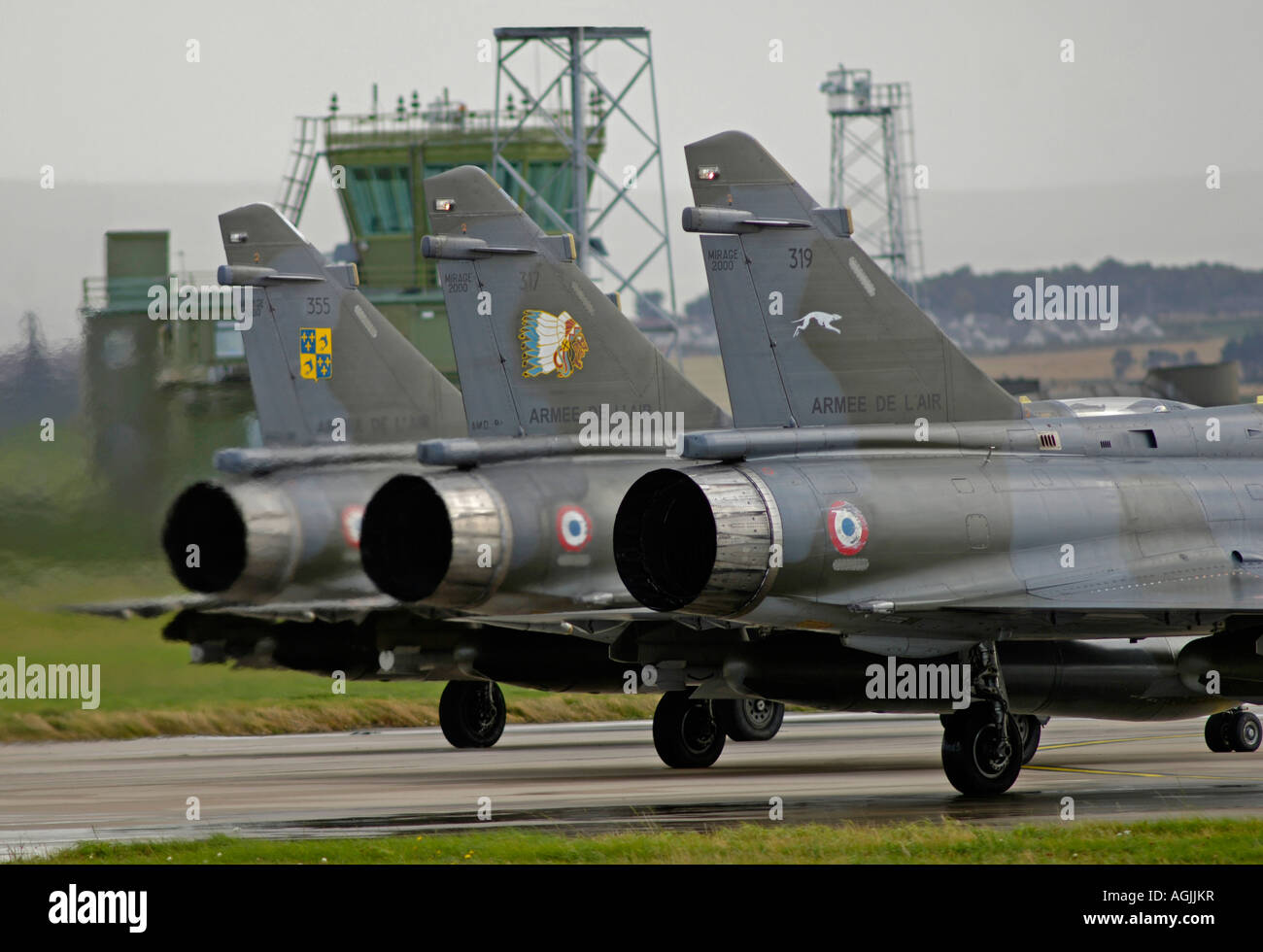 Dassault Mirage 2000N Armee de l'air Mirage 2000N Jets Line Up for Take ...