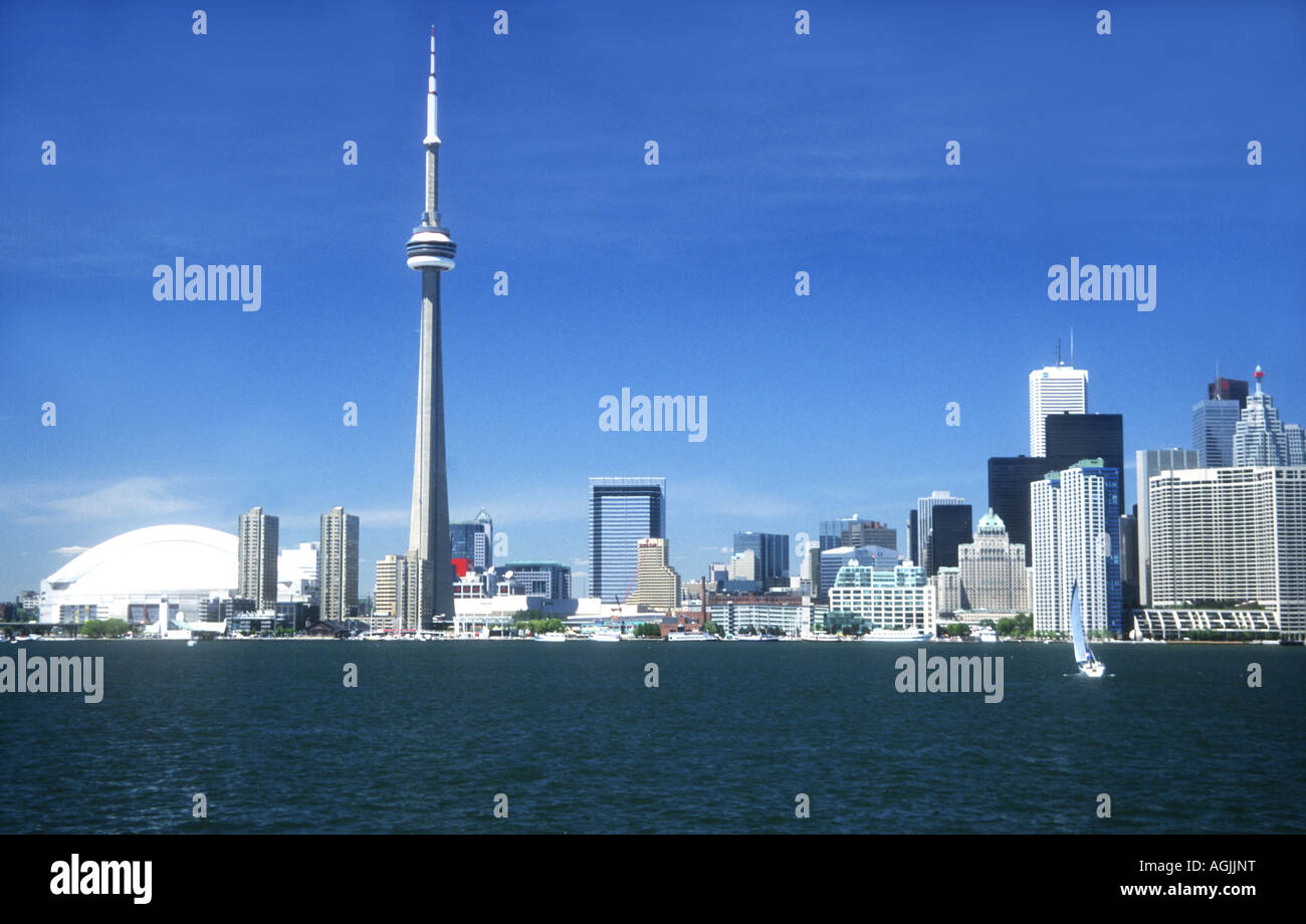 CN tower in Toronto is the World's second tallest building at a ...