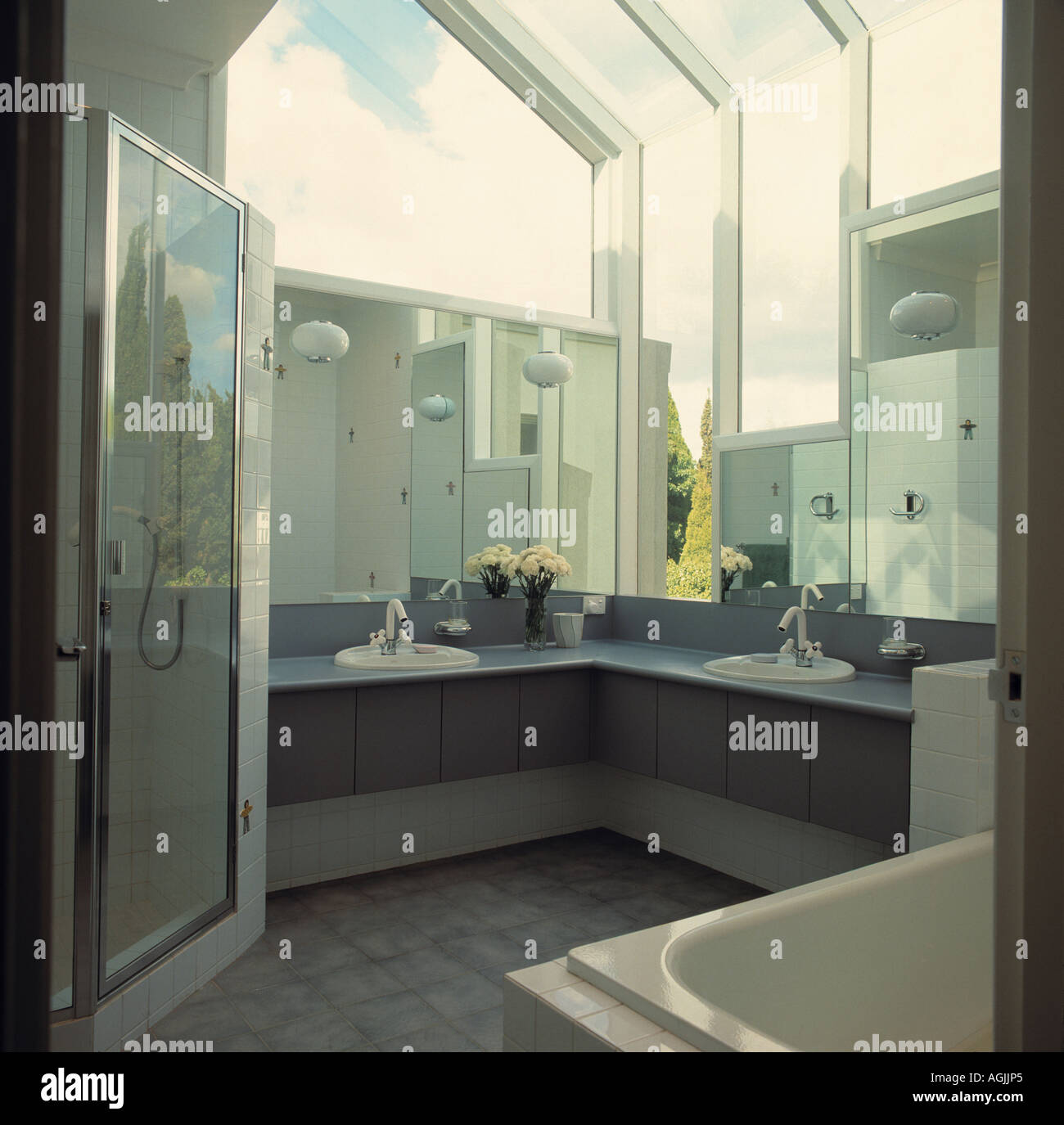 Glass Roof Bathroom Stock Photo - Alamy
