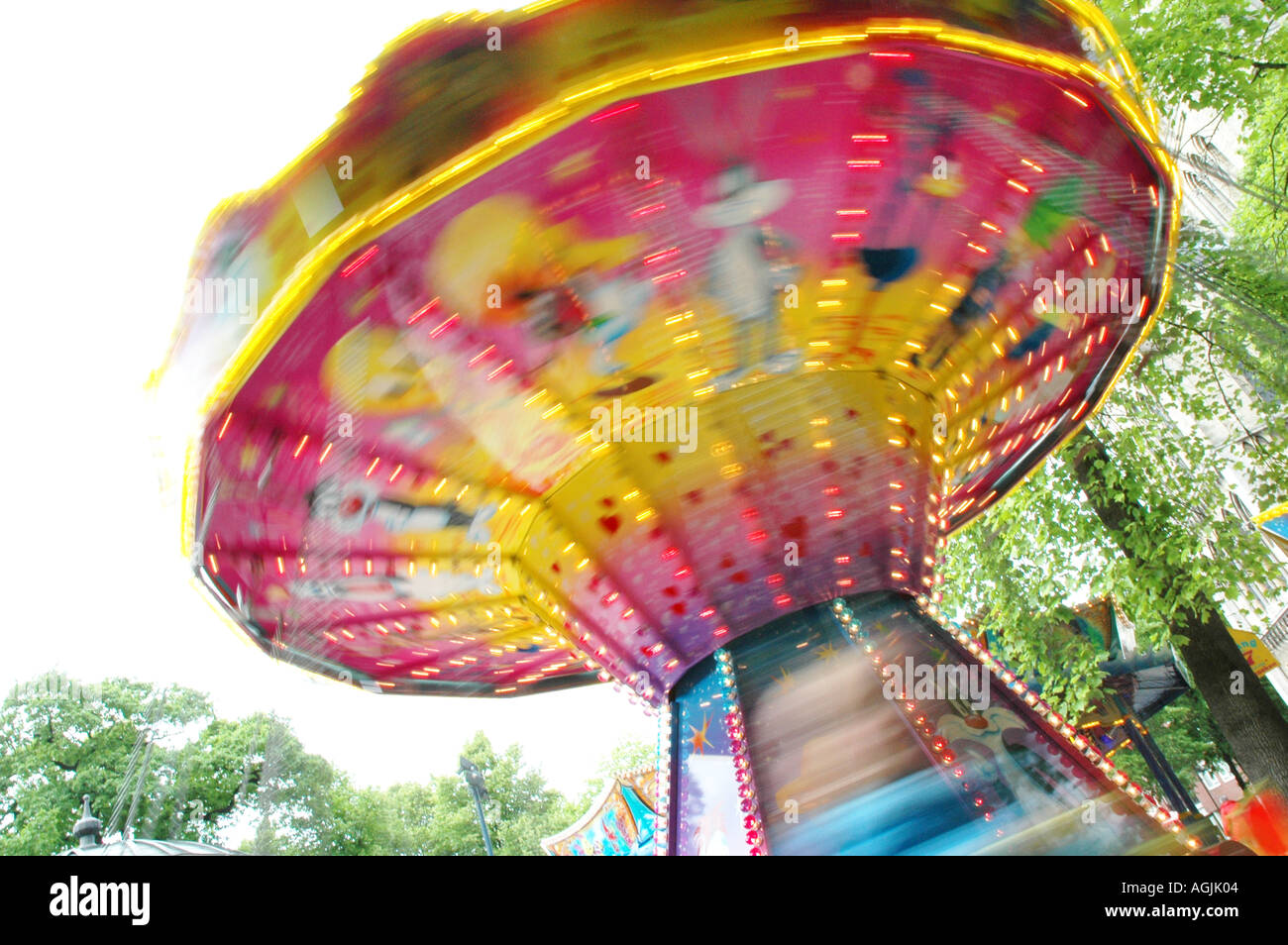 Fairground attraction rolling fast hi-res stock photography and images ...