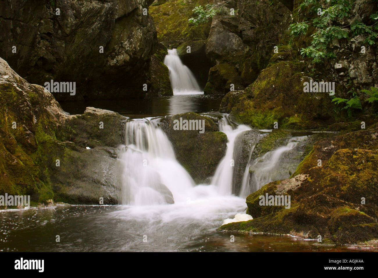 Waterfall Ingleton Waterfalls Walk Yorkshire Dales National Park ...