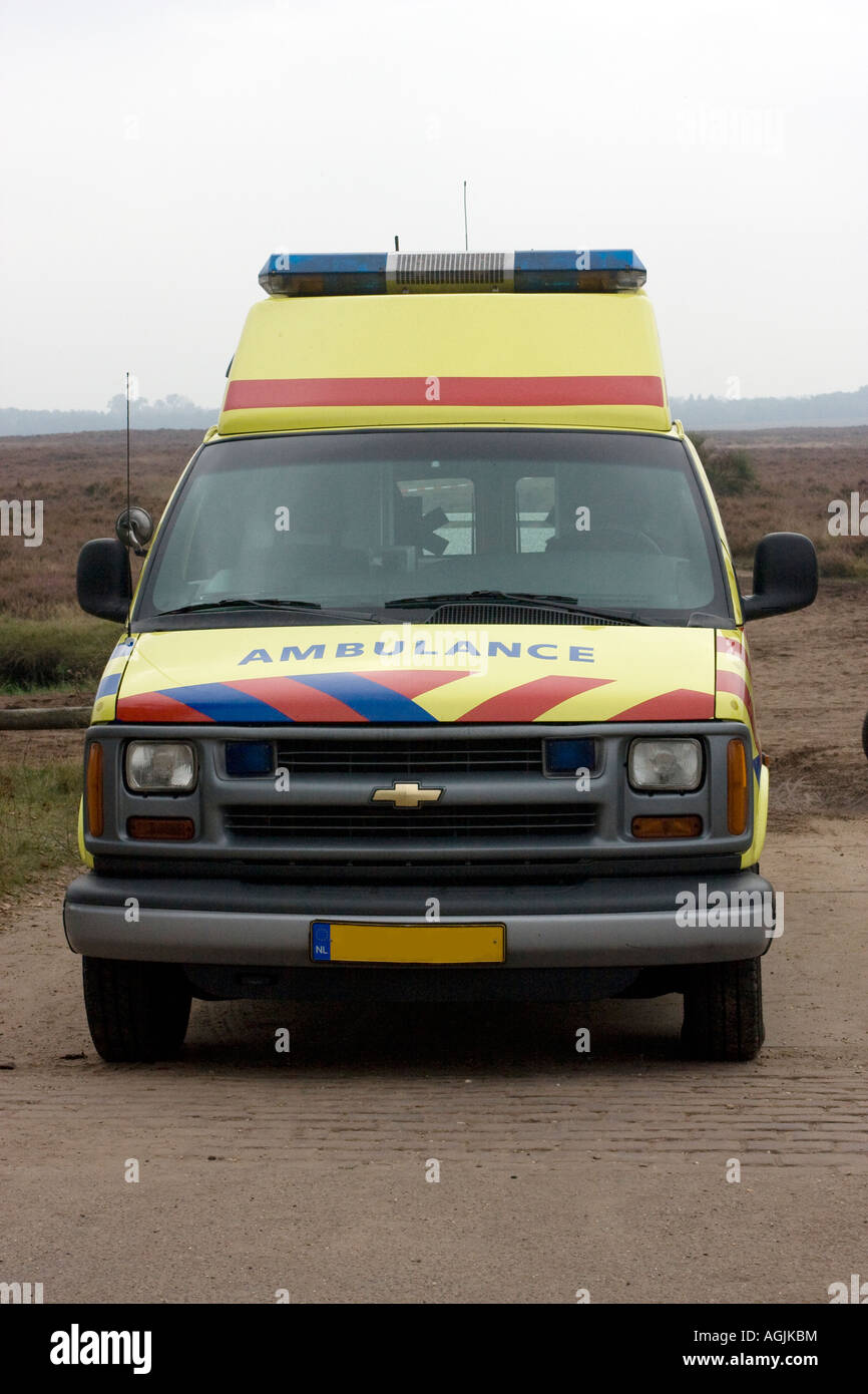 Blue light emergency grill hi-res stock photography and images - Alamy