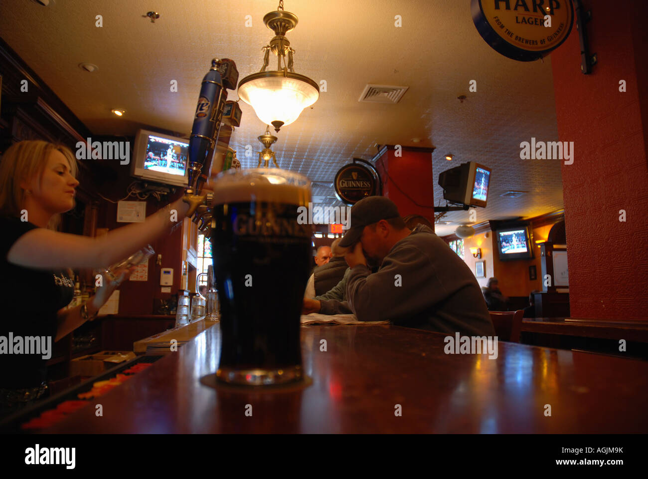 Interior pub boston hi-res stock photography and images - Alamy