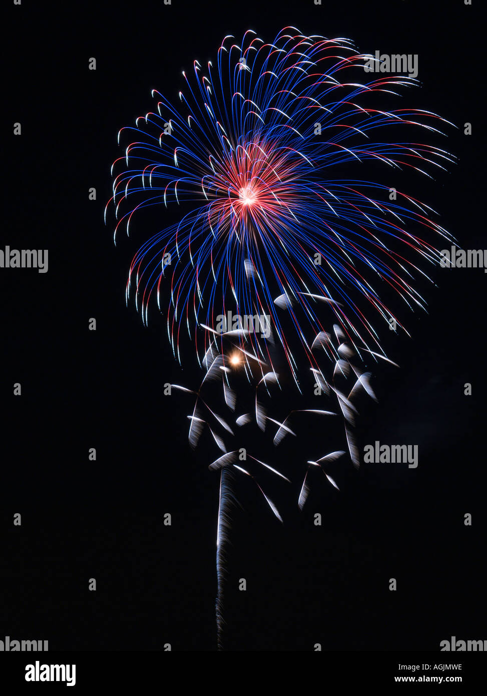 Fourth 4th of July fireworks celebration in the USA Stock Photo - Alamy