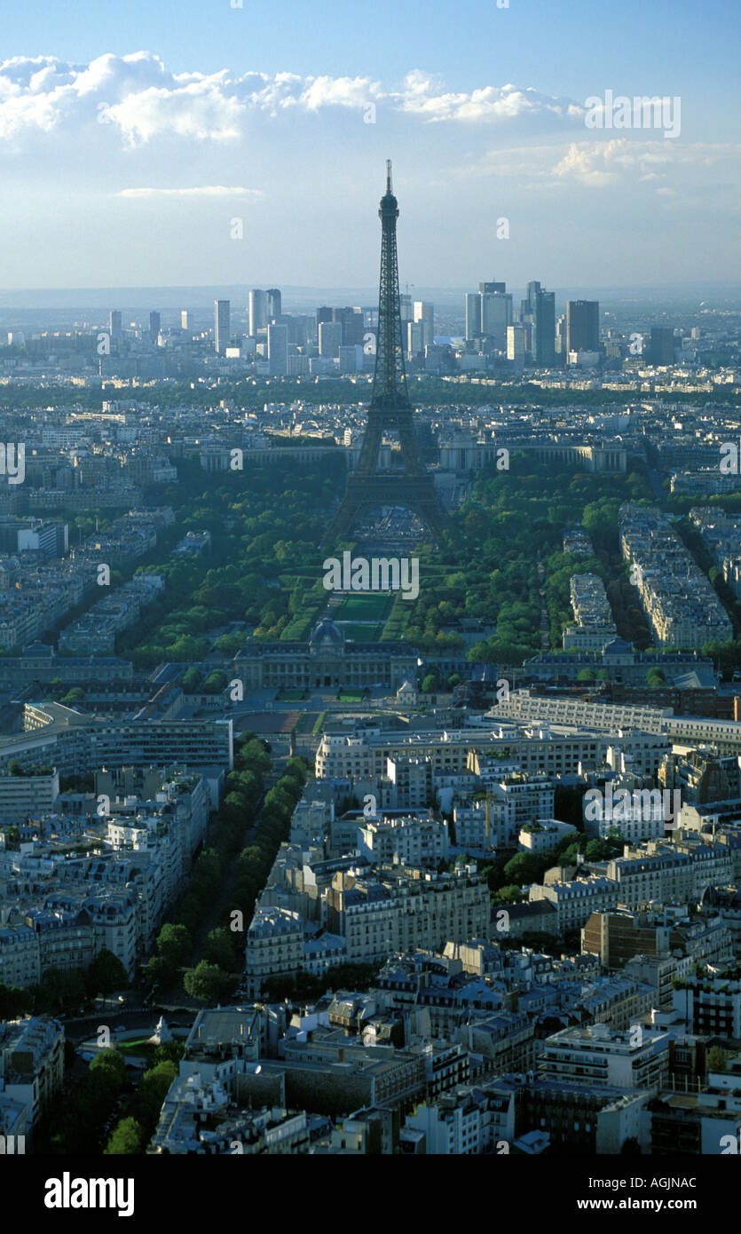 Eiffel tower paris *** hi-res stock photography and images - Alamy
