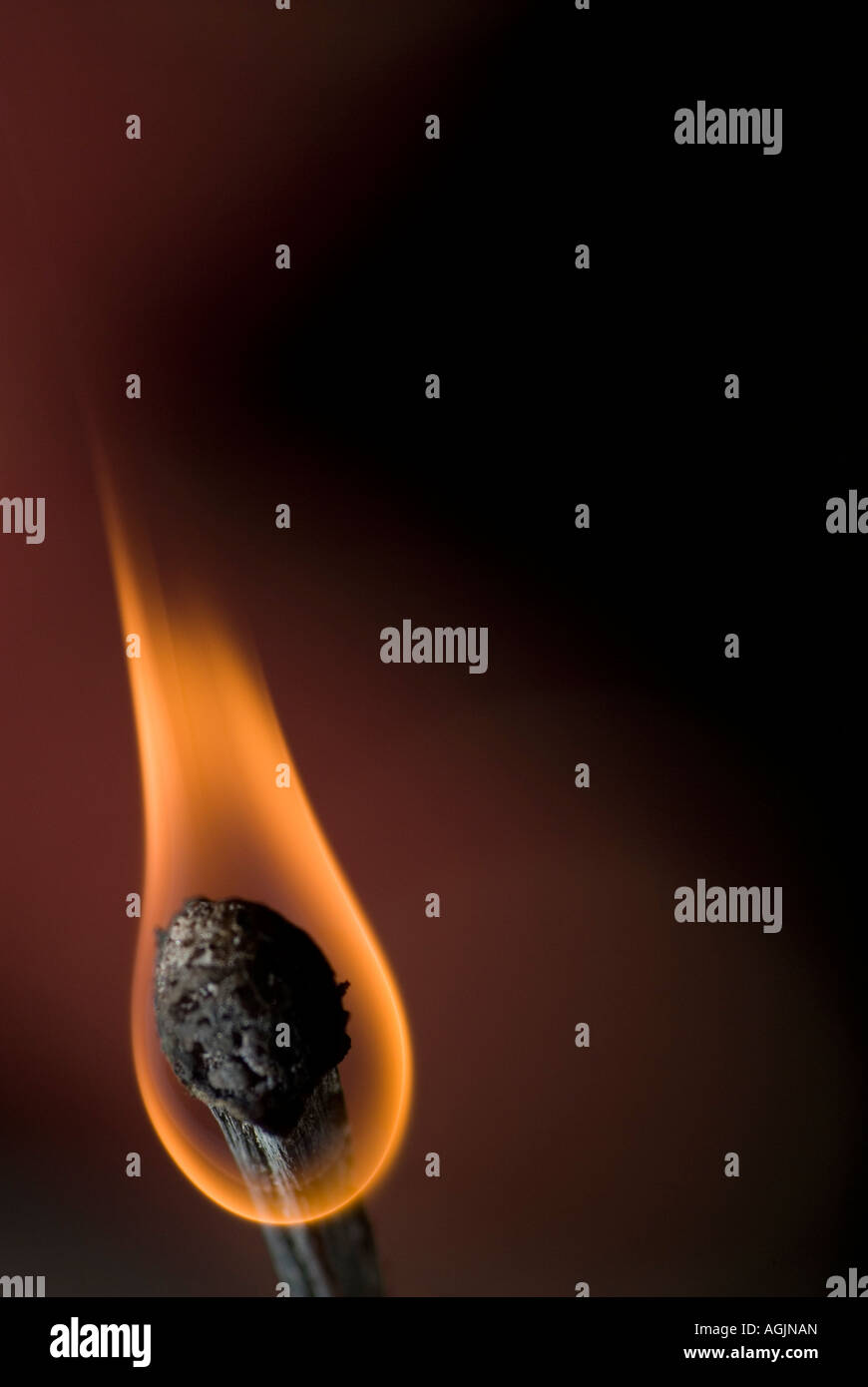 Charcoal match hi-res stock photography and images - Alamy