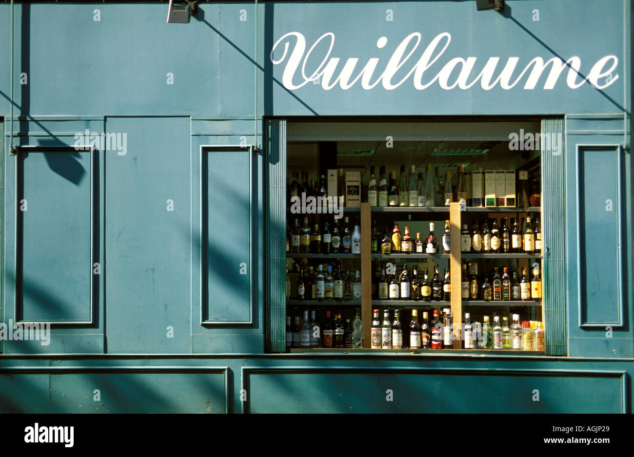 Nancy shop front Stock Photo - Alamy