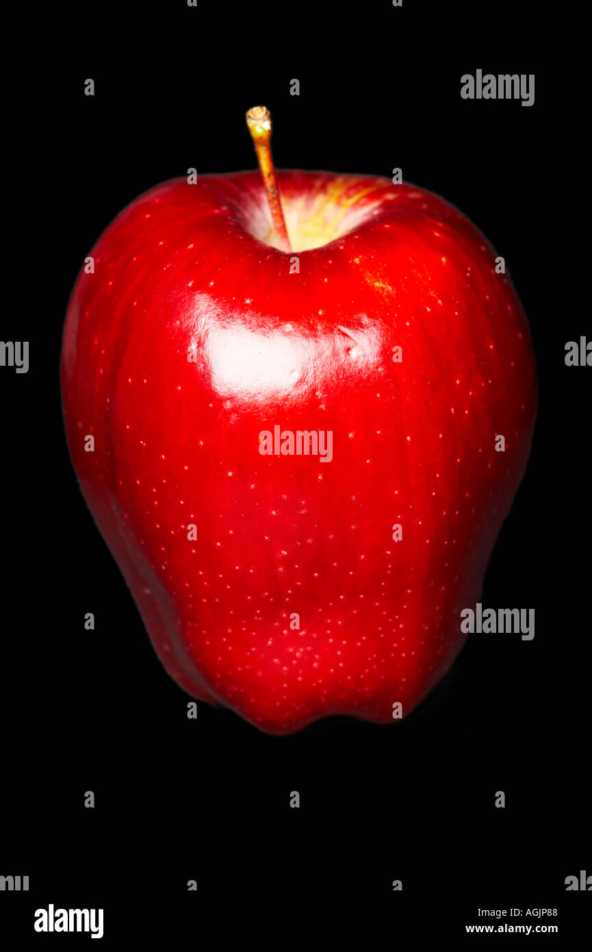 Single Red Apple Cutout on Black Background Stock Photo - Alamy