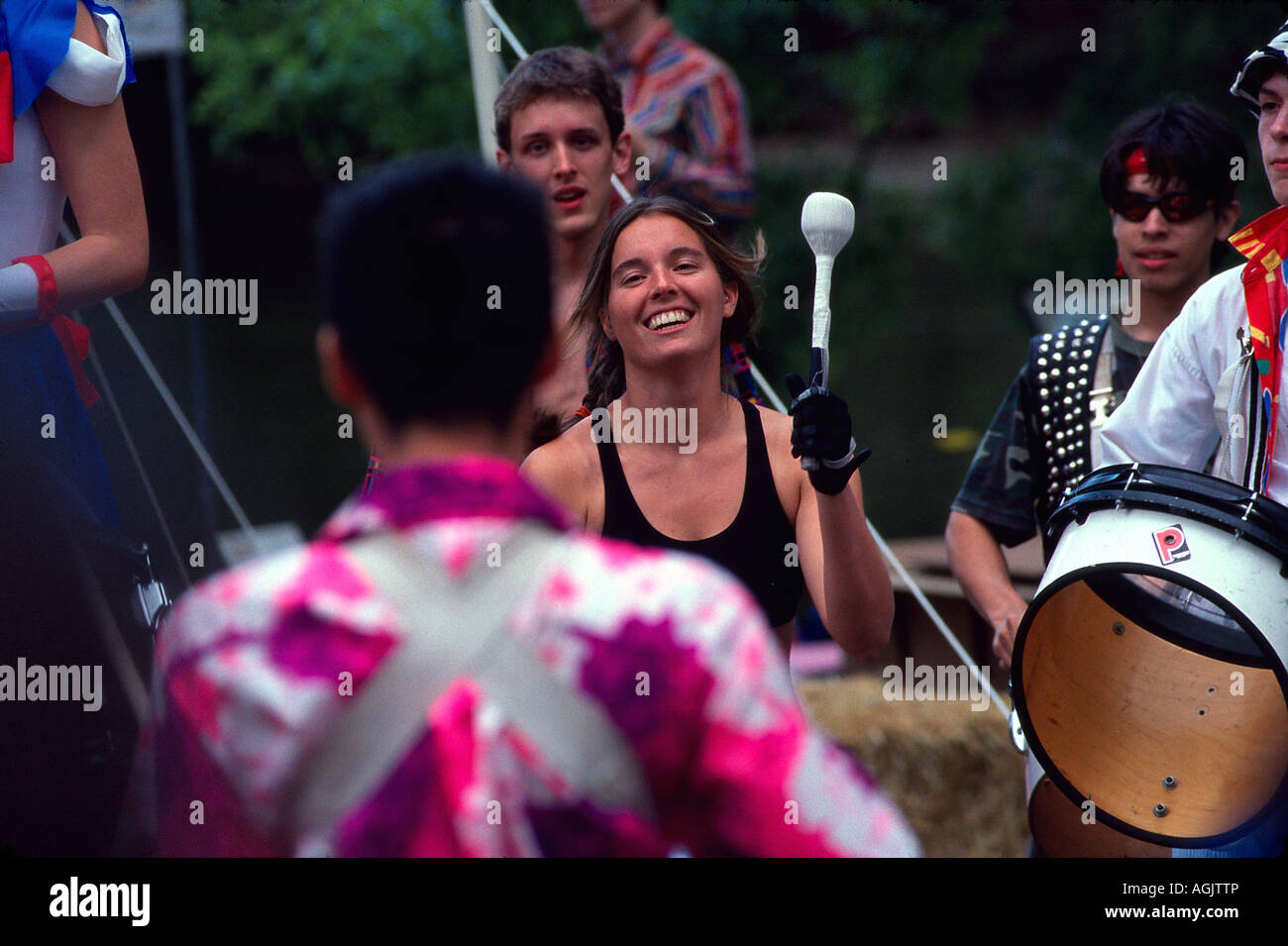 Girl band dancing hi-res stock photography and images - Alamy