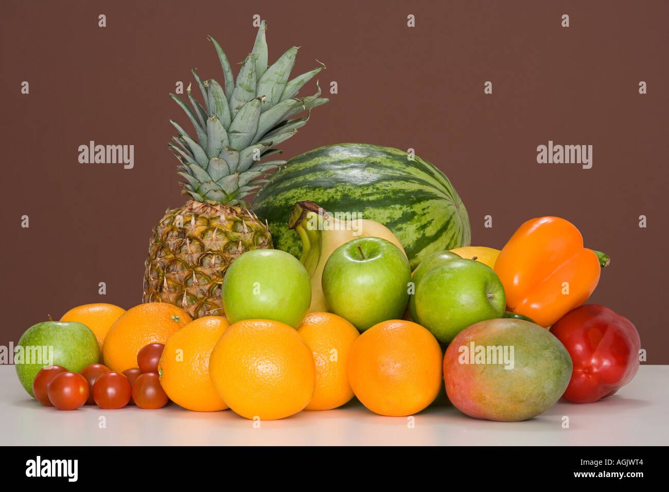 Pile of fruit Stock Photo - Alamy