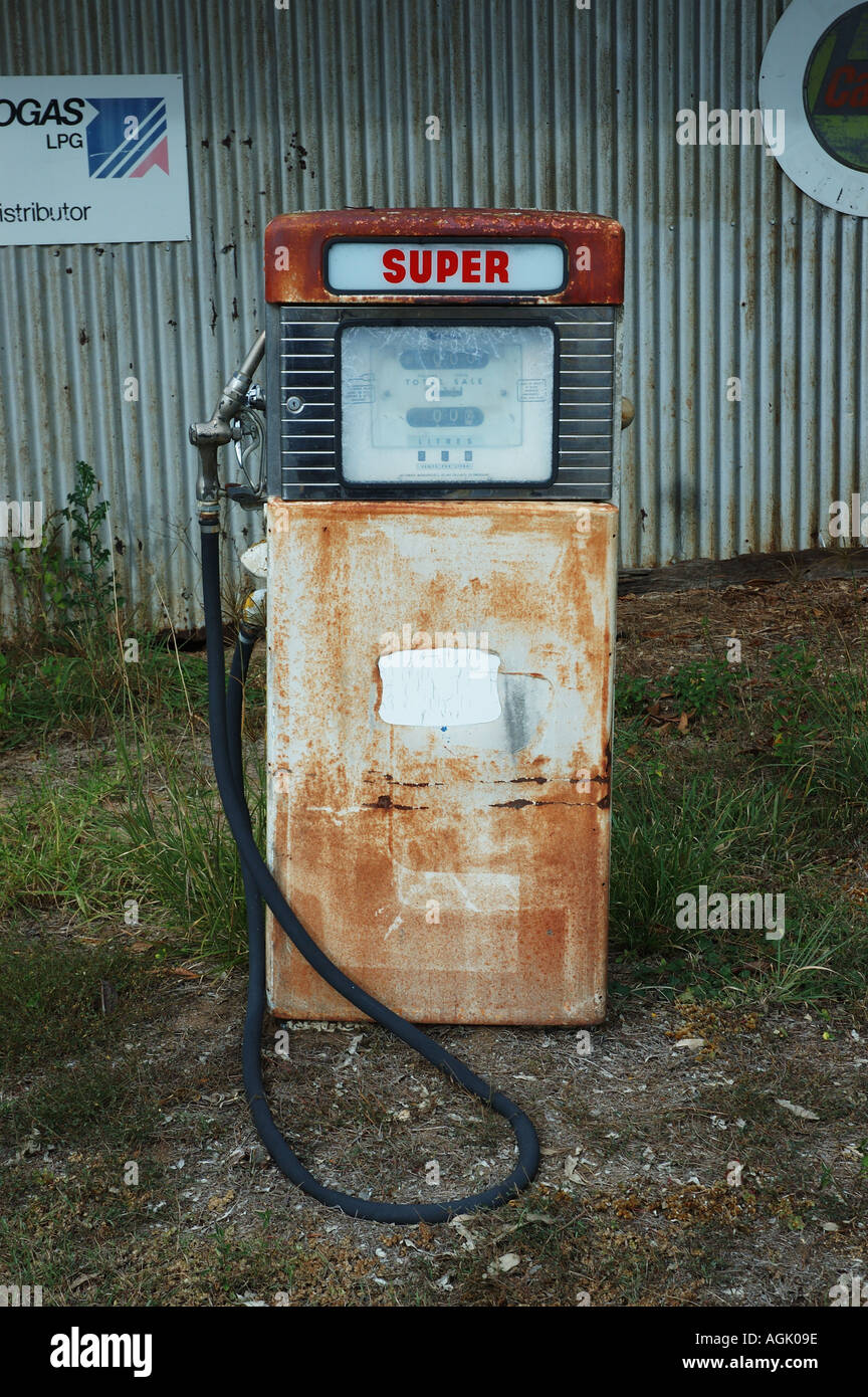 super lead leaded fuel gas pump in deserted petrol station dsc 0006 ...