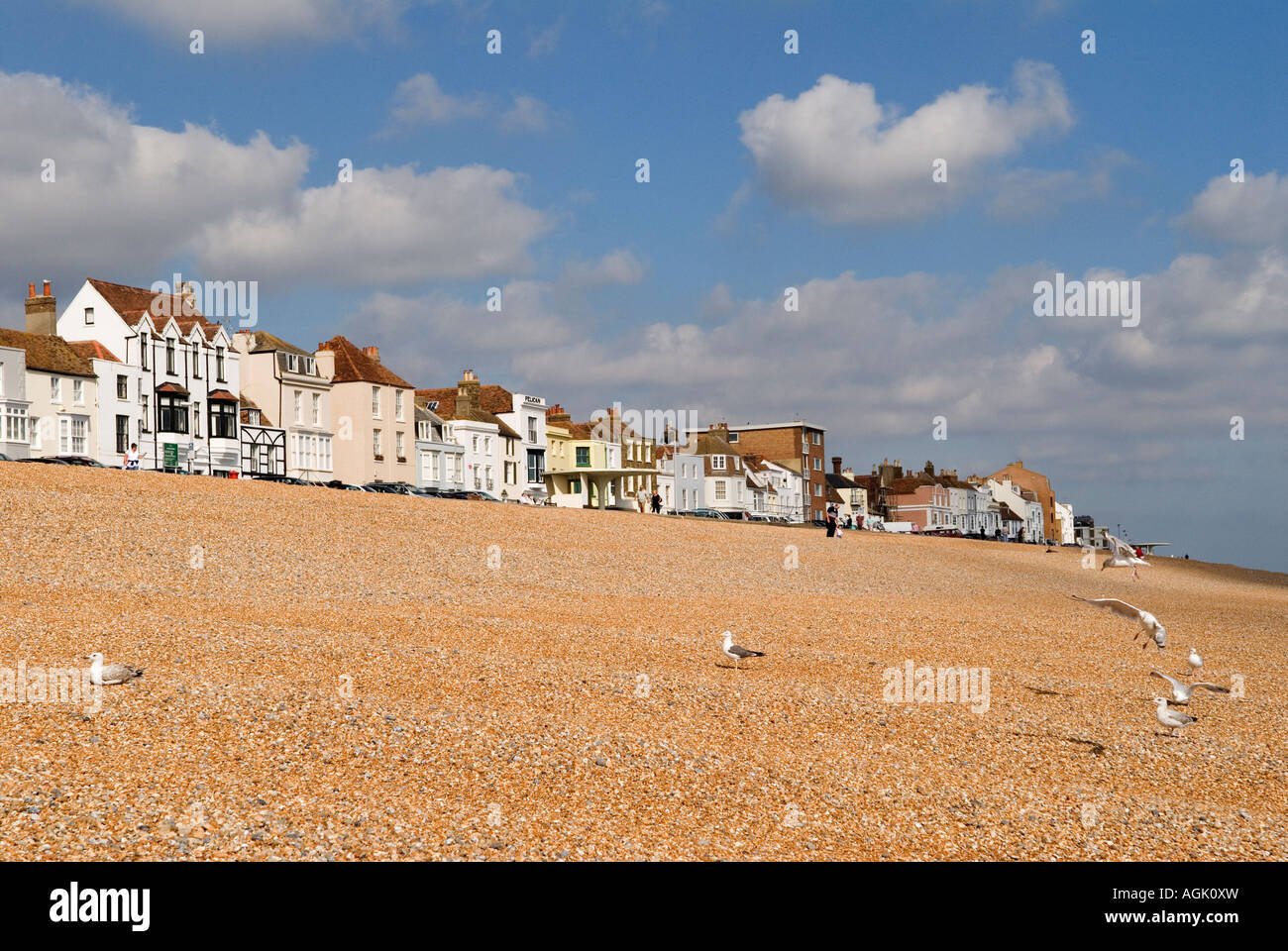 Kent beach resort hi-res stock photography and images - Alamy
