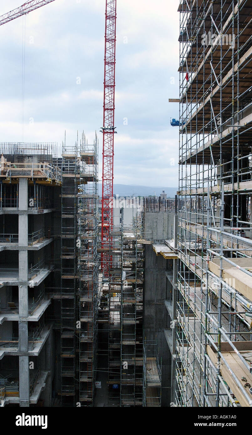 Scaffolding blocks blockwork brick brickwork hi-res stock photography ...