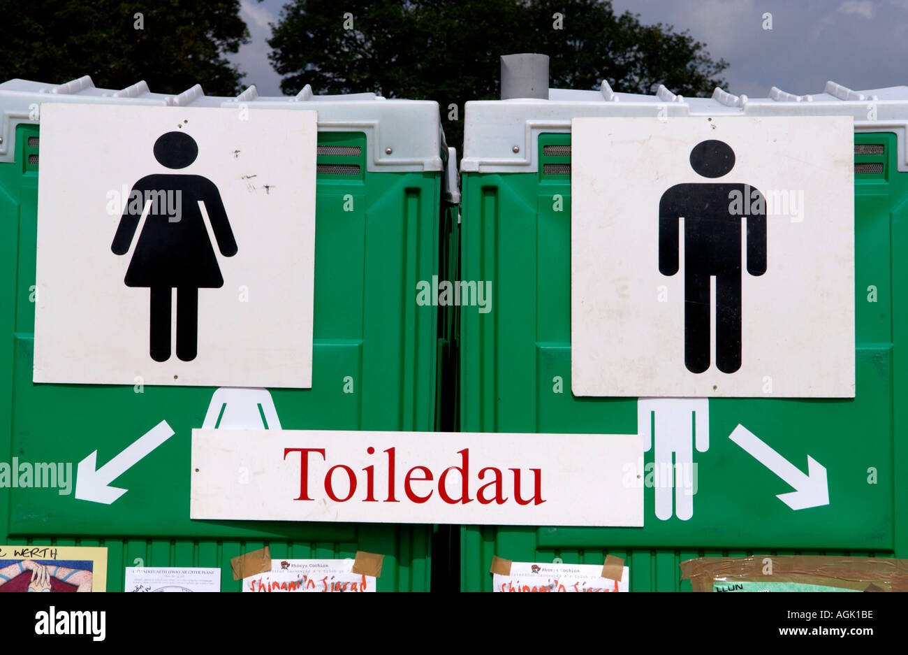Welsh language sign for male and female portable toilets at the ...