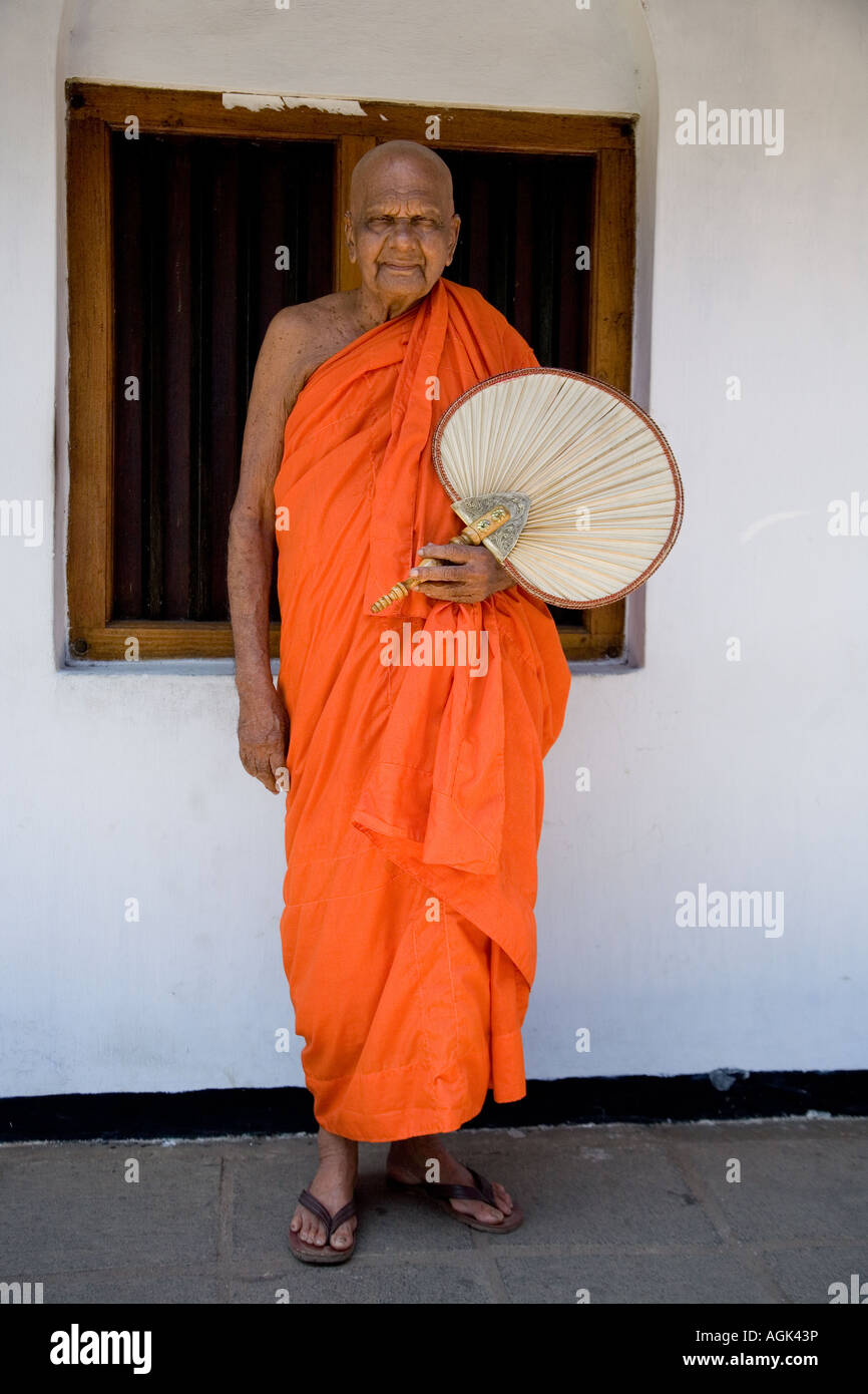 Monk fan hi-res stock photography and images - Alamy