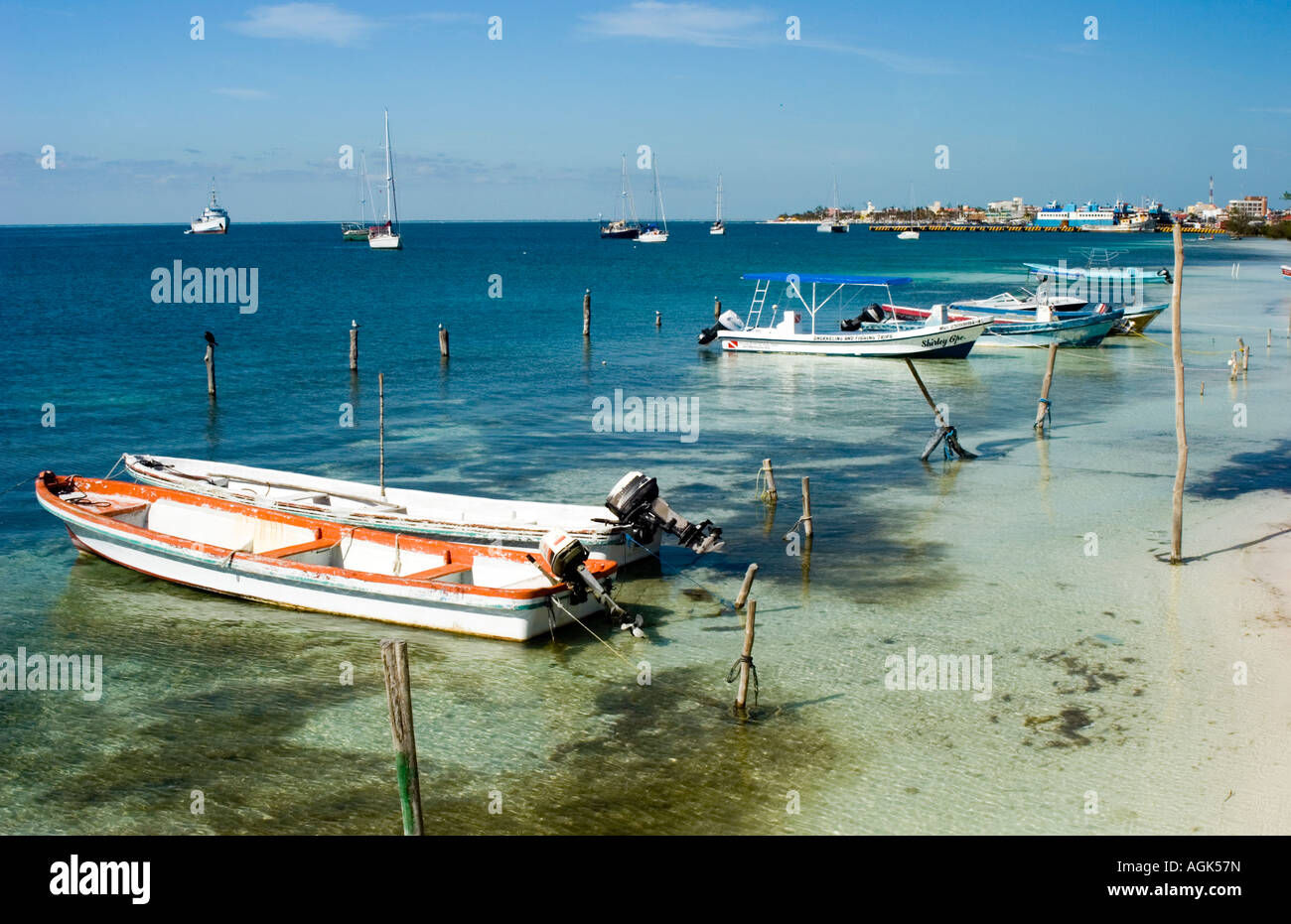 Isla Mujeres coastal scene Stock Photo - Alamy