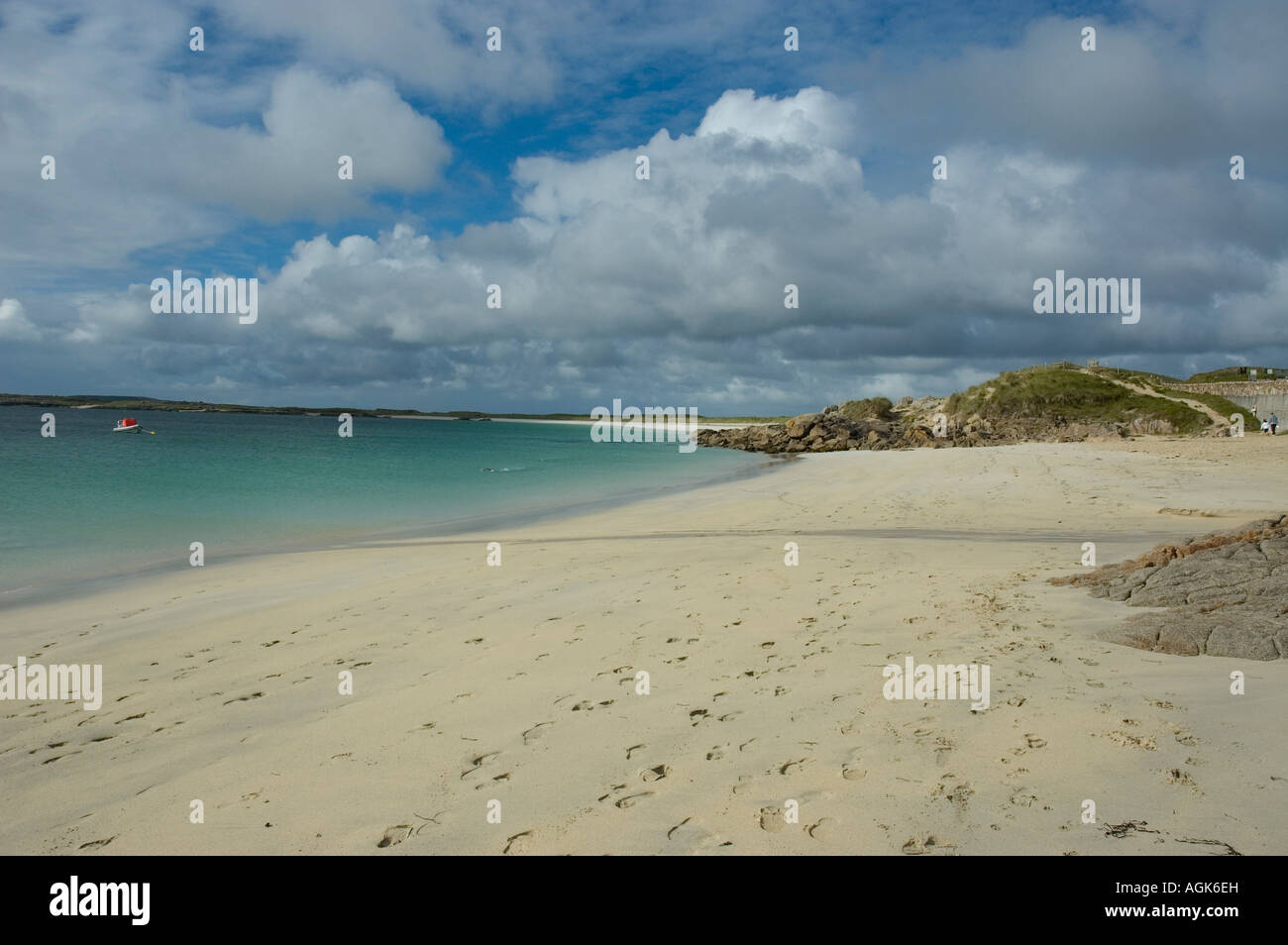 Beach near Roundstone, Connemara, County Galway, Ireland Stock Photo ...