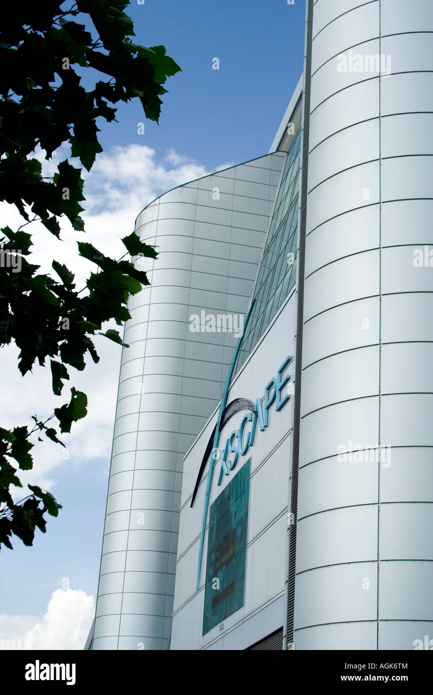 Xscape building hi-res stock photography and images - Alamy