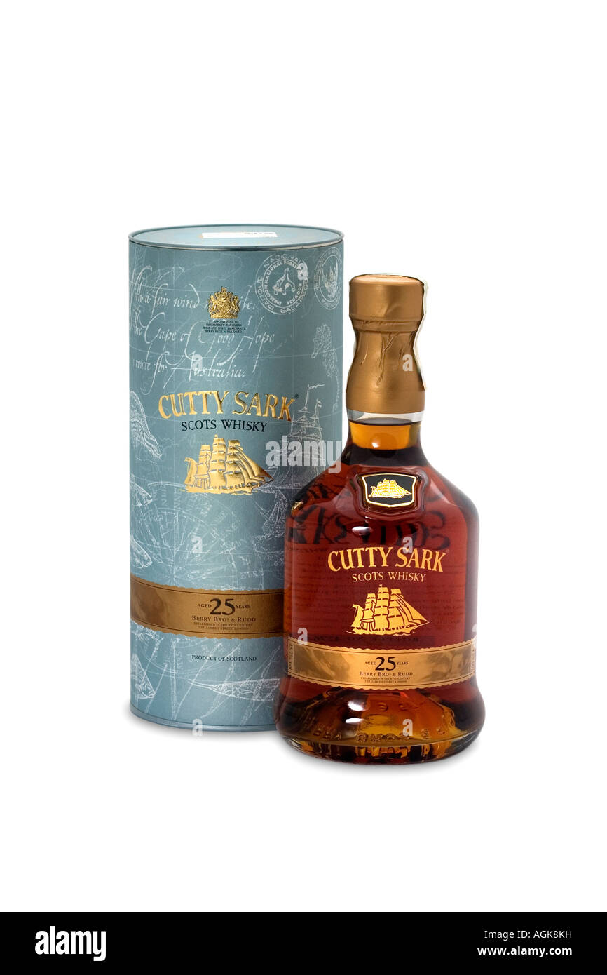 Cutty sark scots whisky whiskey bottle alcohol Stock Photo - Alamy