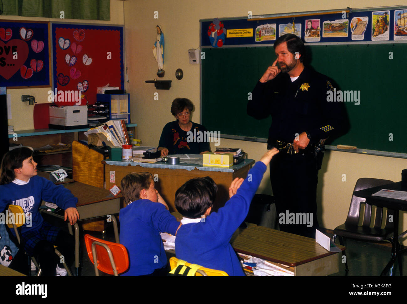 police officer, talking to children, DARE, drug awareness resistance ...