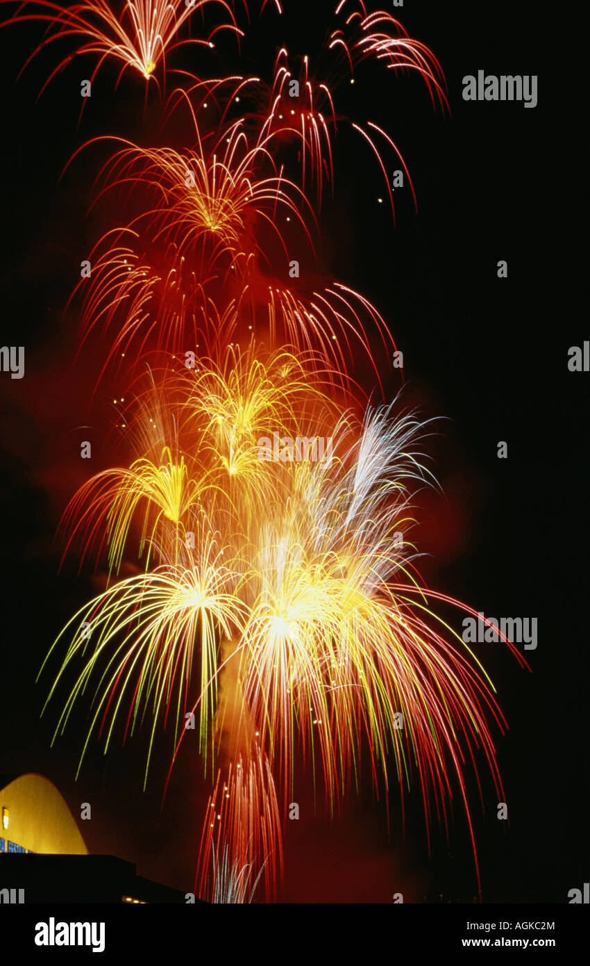 Malaysian Airways,1971, first ever firework display over the River ...