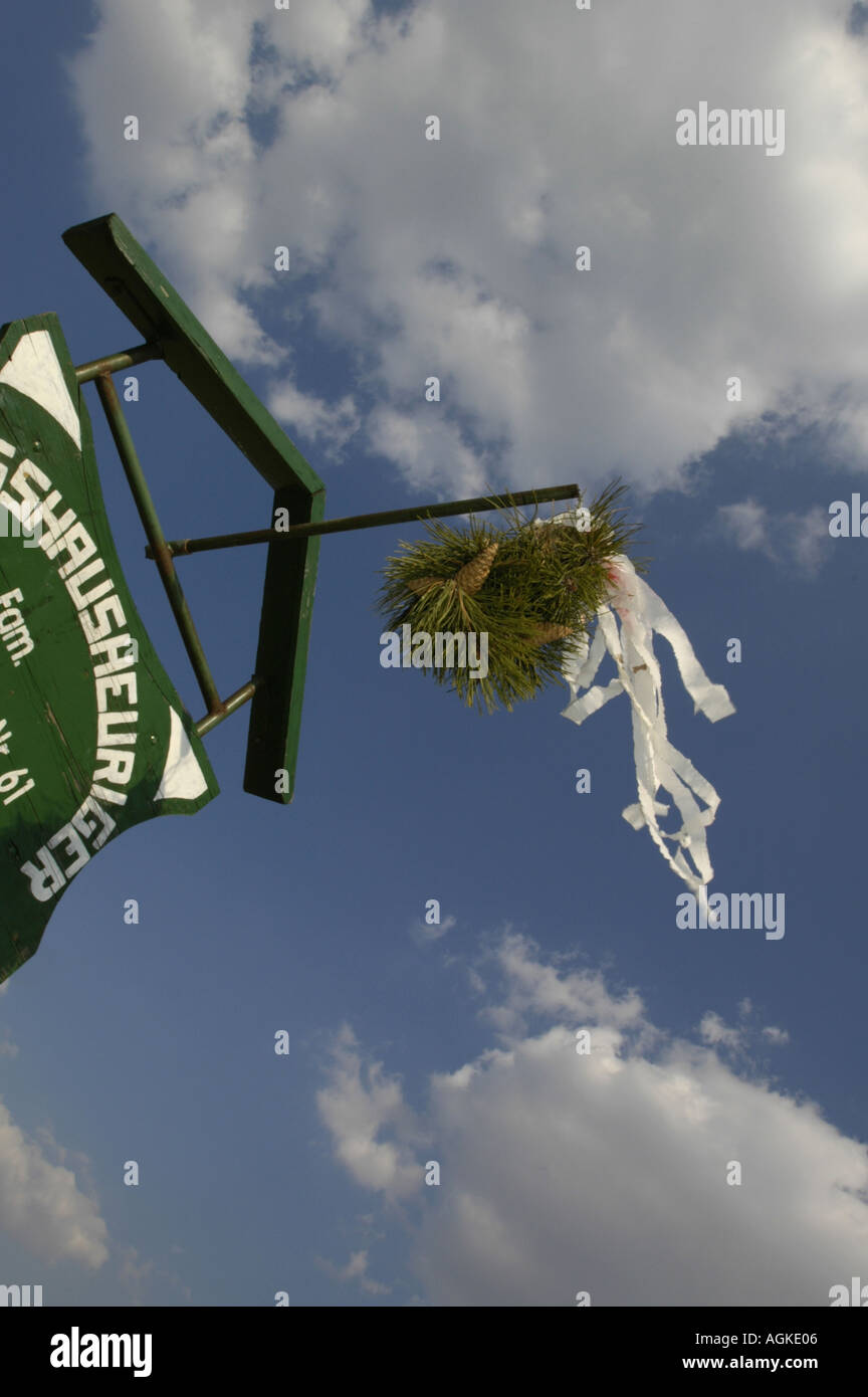 Trinking simple hi-res stock photography and images - Alamy