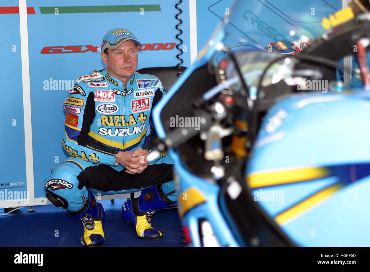 John Reynolds British Superbike Champion 2004 limbers up before a race ...