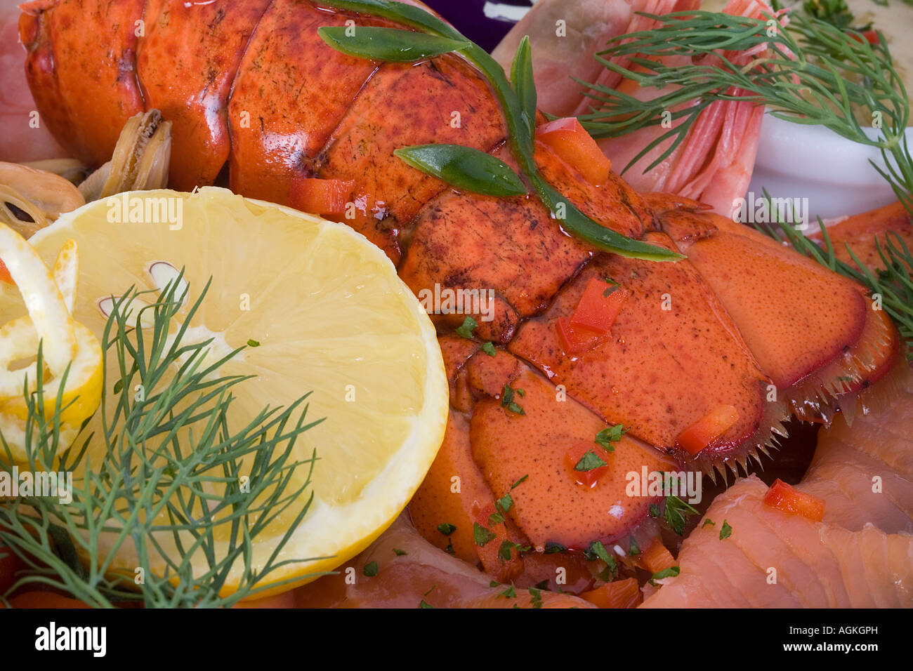 Prepared lobster and seafood Stock Photo - Alamy